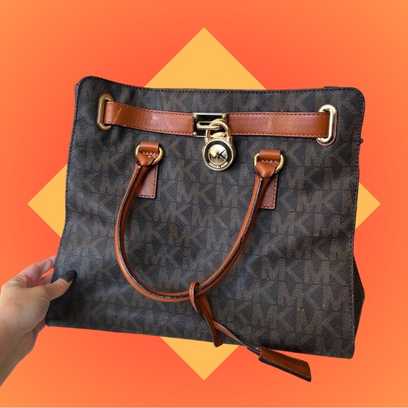 Michael Kors | Bags | Michael Kors Monogram Jet Set Travel Large Tote ...